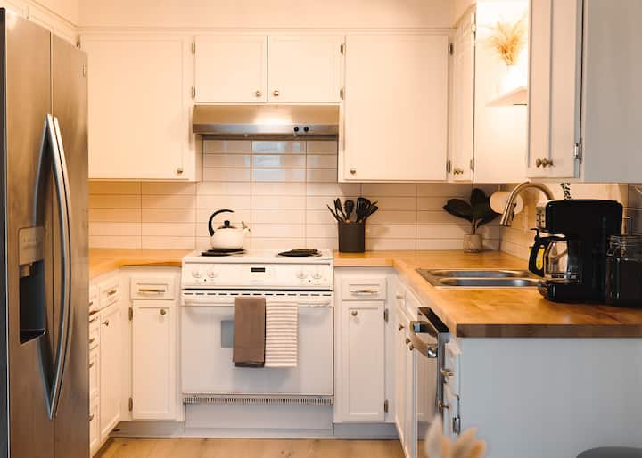 Charming Two Bedroom Unit In Central Location! - Walla Walla, WA