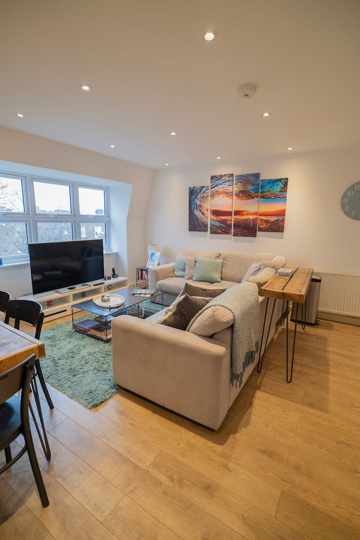 Entire Flat-2 Bedroomed 2 Bathroom Lux Apartment - Kingston upon Thames