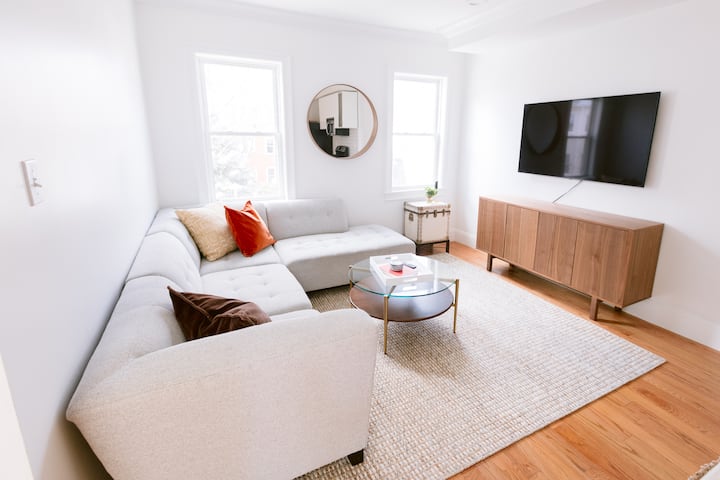 Sunshine, Laundry-in-unit, Designated Work Area - Boston, MA