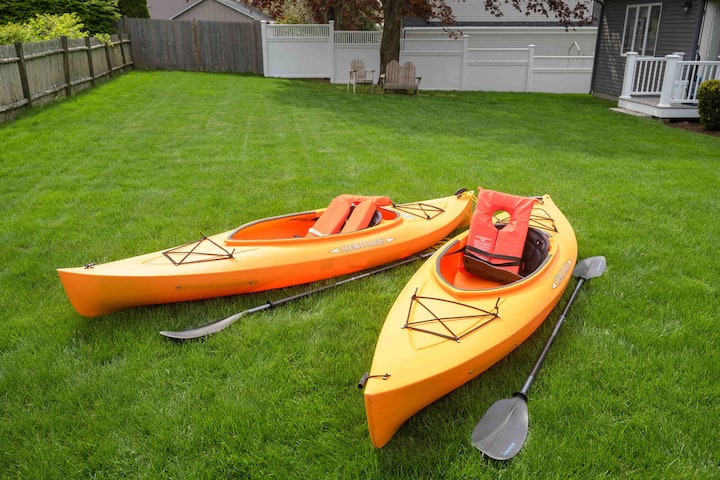 Falmouth Heights Spacious Luxury For Groups - Martha's Vineyard, MA