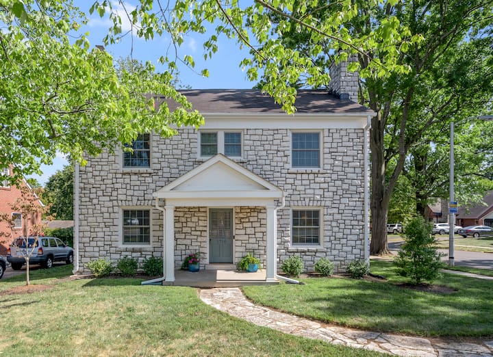 Good Times On Woodbine! Close To Uk/downtown. - Lexington, KY