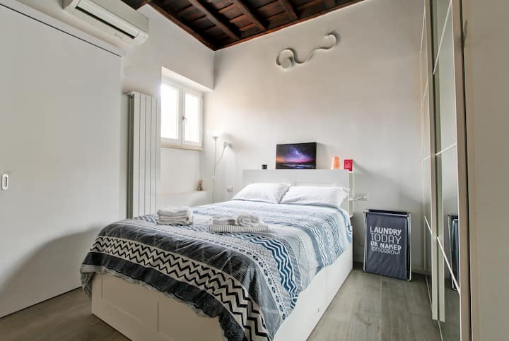 Romantic Apartment 500m From The Spanish Steps - Rom