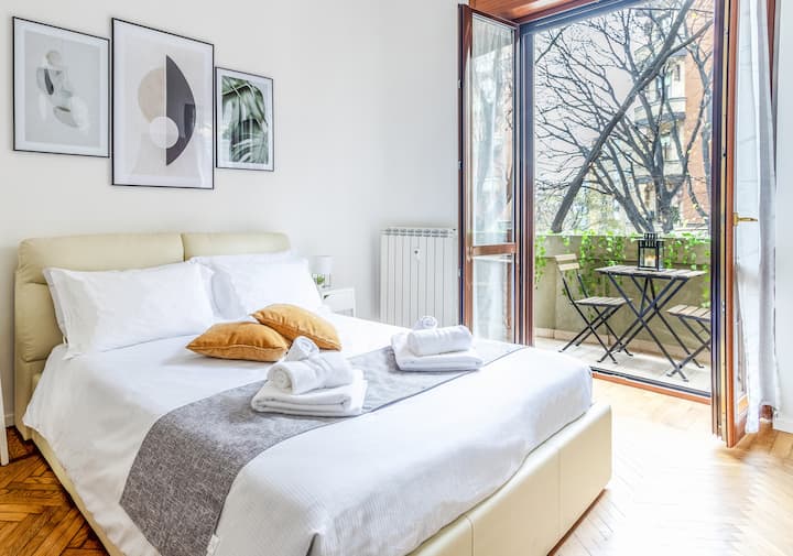 [10 Min To Duomo] Charming House - 3 Beds 2 Bath - Milaan