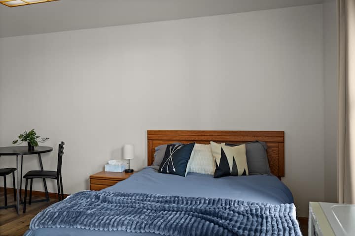 Studio Suite Apartment #10 In Moorcroft Wyoming - Keyhole State Park, Moorcroft