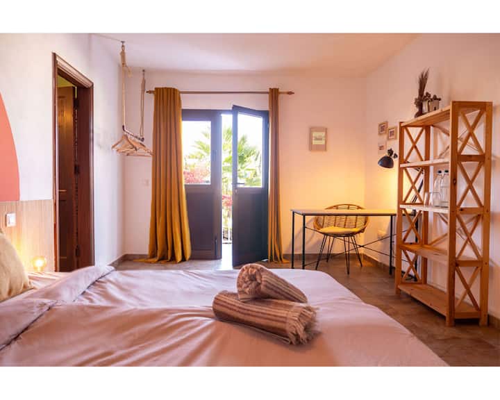 Doppelzimmer M. Privater Terrasse | Casa Cocolores - Fuerteventura