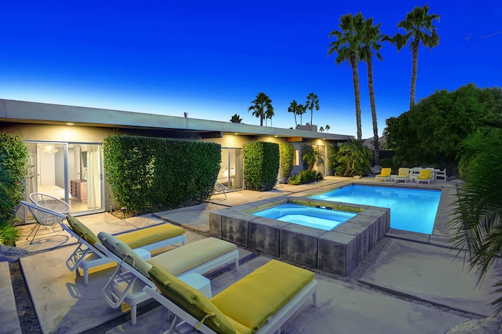Sol House By Arrivls -Midcentury Stunner, Pool/spa - Palm Springs, CA