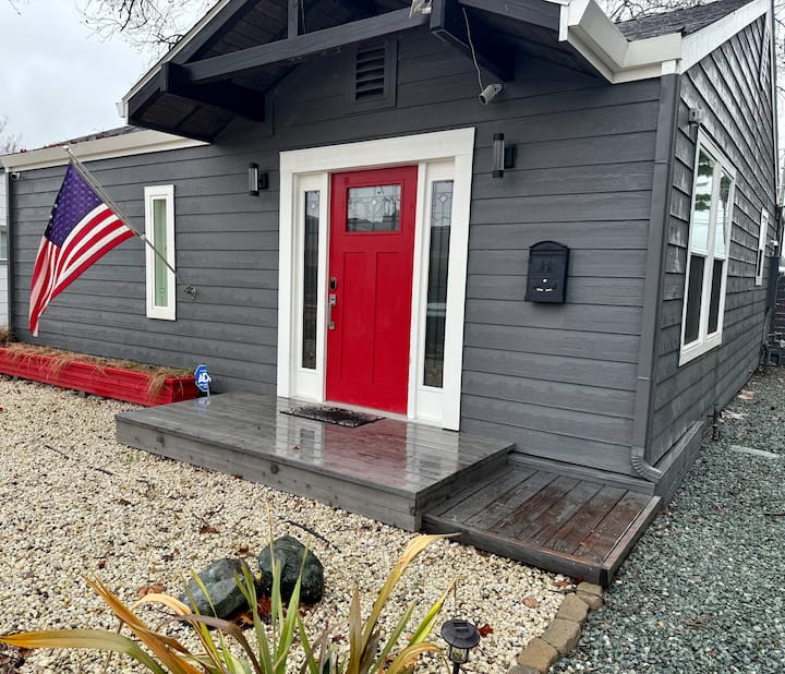 Charming Home, Near Beautiful Park/tennis Courts! - Rocklin, CA