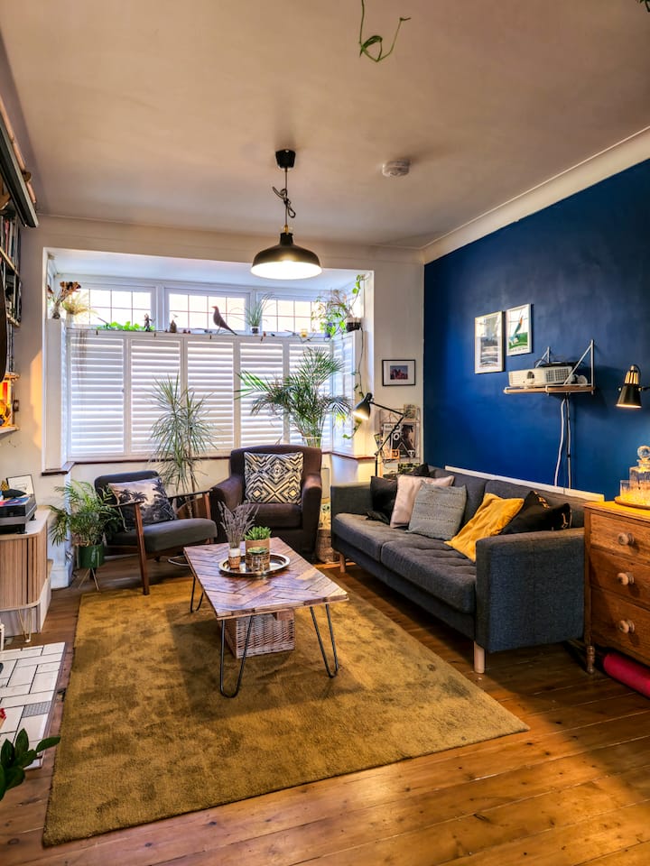 Home In East London With A Wood Burner+garden - Chingford