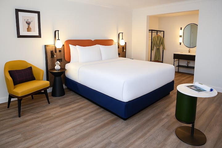 Charming 1 Bed Boutique Hotel With Pool - Willits, CA