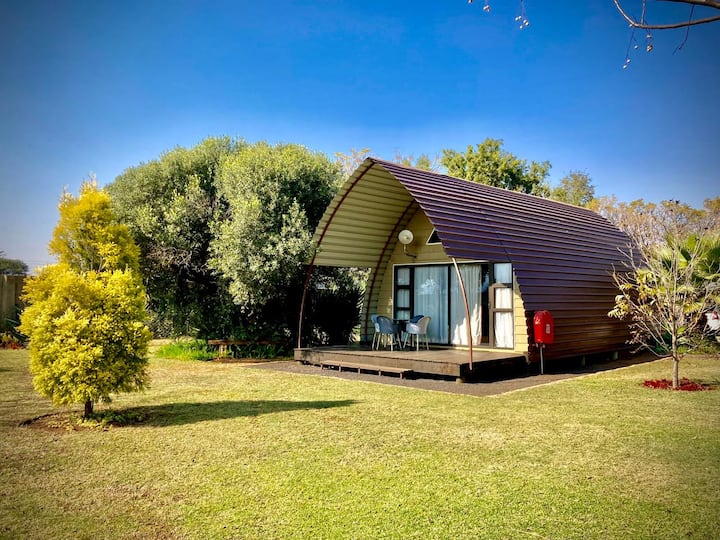 Unique 1-bedroom Dome In Hartbeespoort. - Hartbeespoort