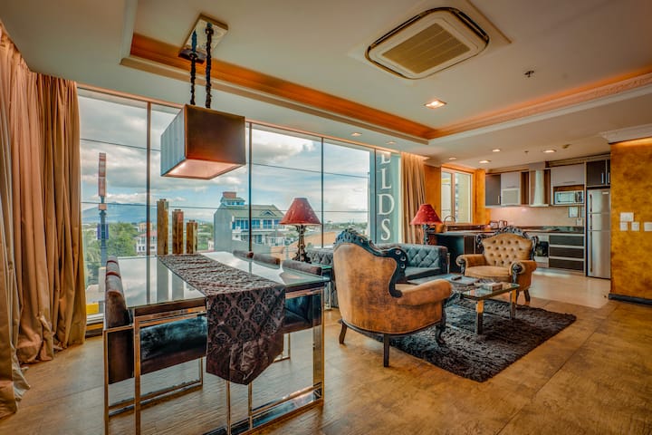 2 Bed-room Executive East Balcony Suite - Ángeles