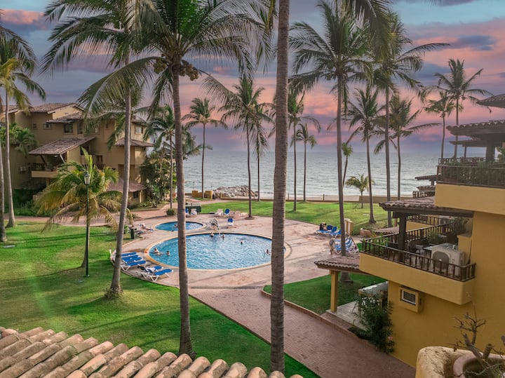 Private Penthouse Ocean Front In Vta. 15-139 A - Nuevo Vallarta