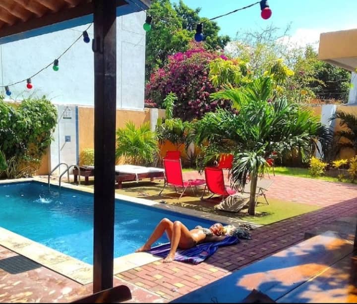 Spacious Deluxe Double Room With Bathroom & A/c - Santa Marta