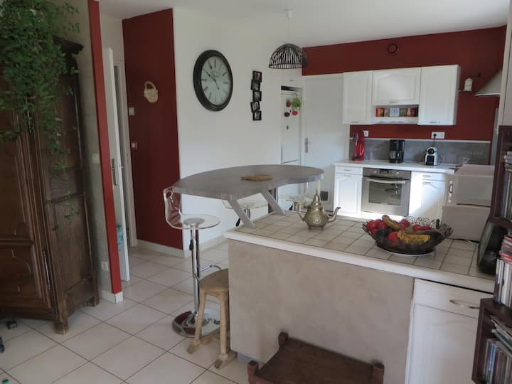 Maison Complète Avec 2 Chambres Doubles - Allonnes