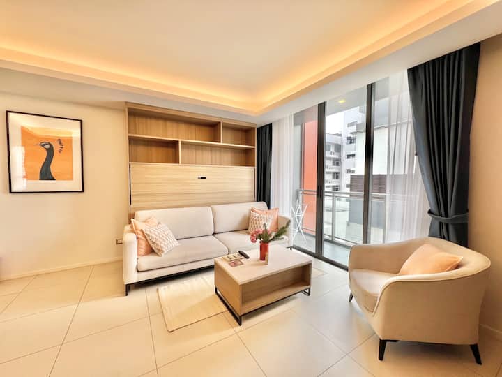 Perfect Location# Pool#gym@bts/mrt&2br#5ppl - Bangkok