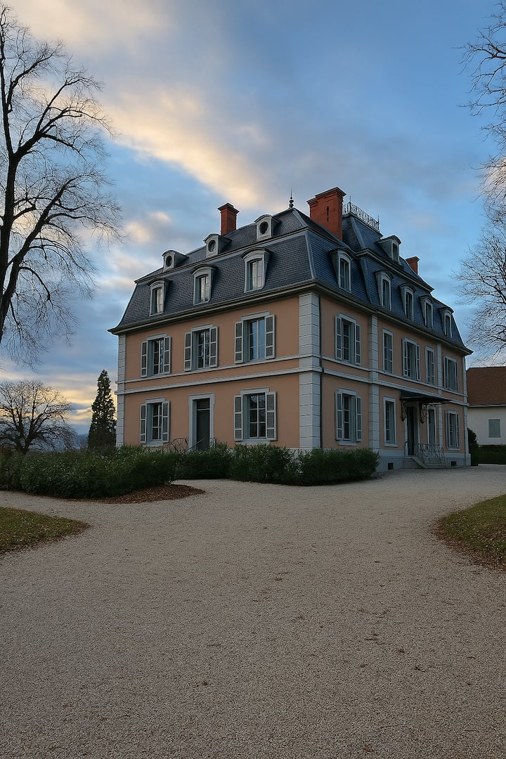 Welcome To Your Elegant Retreat Next To Geneva - ibis budget Geneve Saint Genis Pouilly