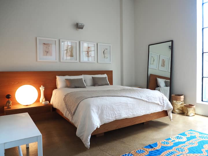 Stunning & Spacious New York Style Warehouse Loft - St Kilda