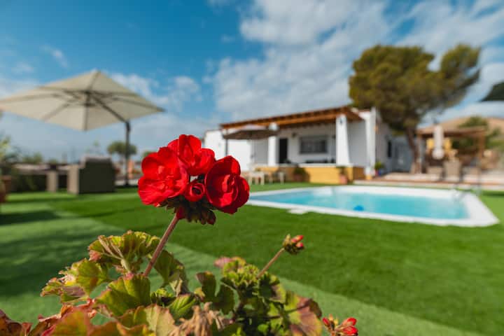 Agradable Casa Rural Con Piscina Privada, Chimenea - Níjar