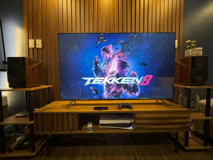 65 Inch Tv, Playstation 5 - Quezon City