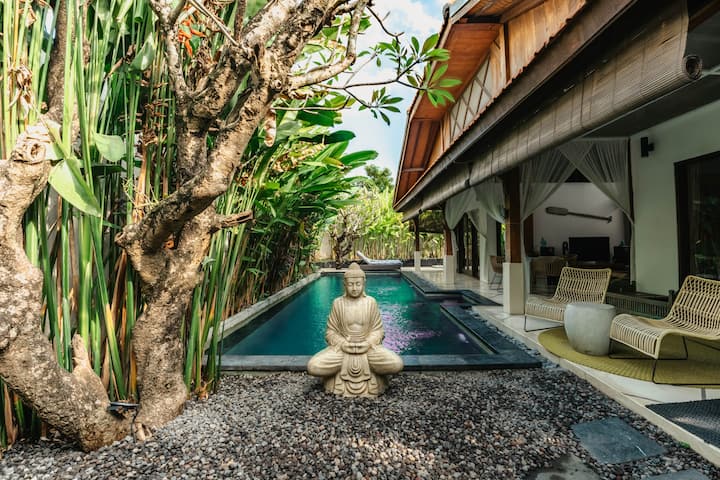 Magique Villa Avec Piscine De 11m-3 Chbres Unique - Denpasar