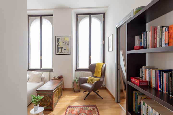 Mrb1- Cozy Apartment 700m From Duomo - Milan