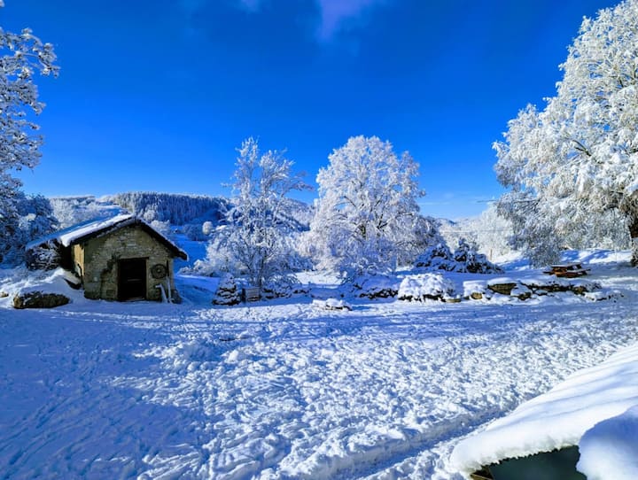 Ferme Du 18e : La Fuly D'en Haut - Les Plans d'Hotonnes