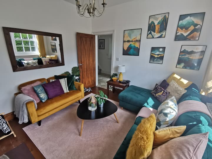 Prime Location For Snowdon, Family + Dog Friendly! - Bethesda