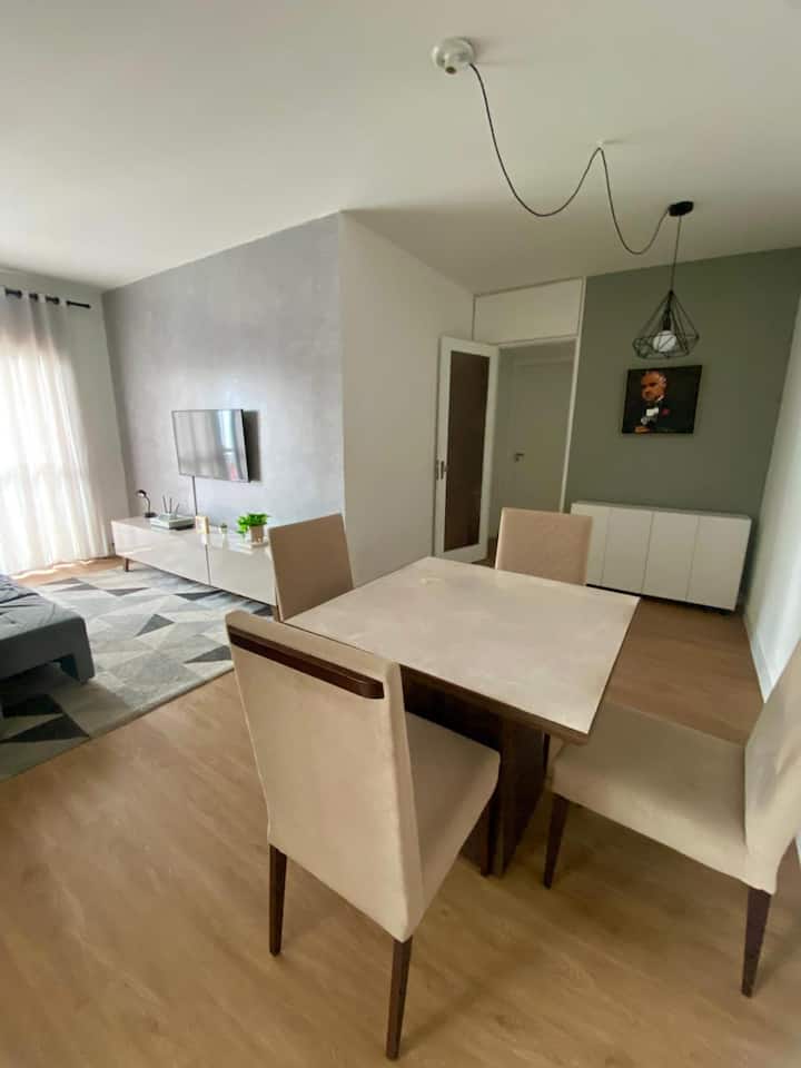 Apartamento Centro Balneário 150m Do Mar - Balneário Camboriú