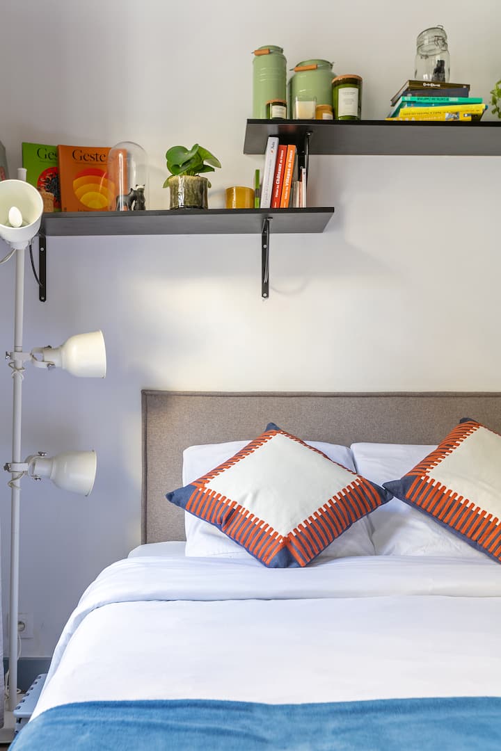 Louvre–pyramides | Stunning Bright Stay For 3 - Paris