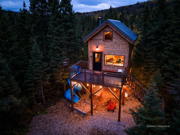 Refuge Chaleureux Avec Poêle à Bois - La Forestine - Charlevoix