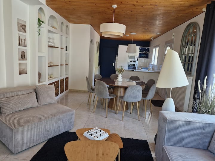 Maison Avec Son Grand Espace Vert - Talmont-Saint-Hilaire