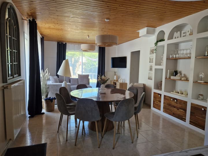 Maison Avec Son Grand Espace Vert - Talmont-Saint-Hilaire