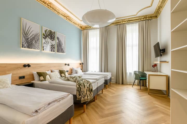 Dilo Apartments - Akazien Apartment Superior 160m² - Berlin
