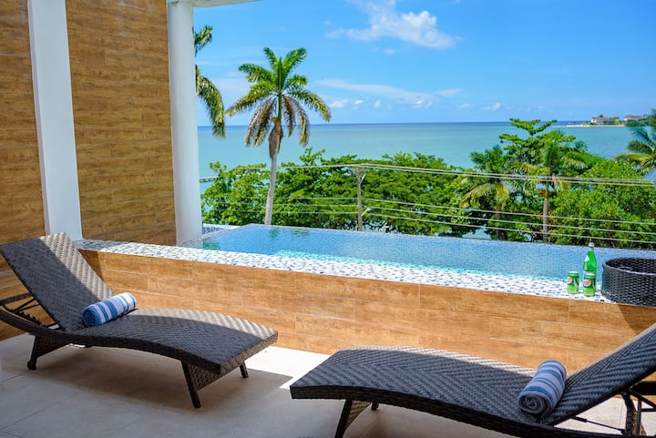Luxury Montego Bay 3br Villa | Ocean Views & Pool - Montego Bay