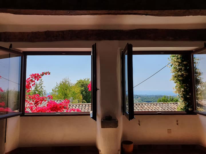 Bel Appartement Vue Panoramique Sur La Côte D'azur - Vence