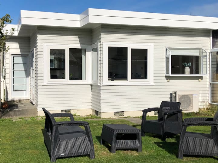 Boulcott Beauty, Charming 3bedroom, 2bathroom Home - Lower Hutt