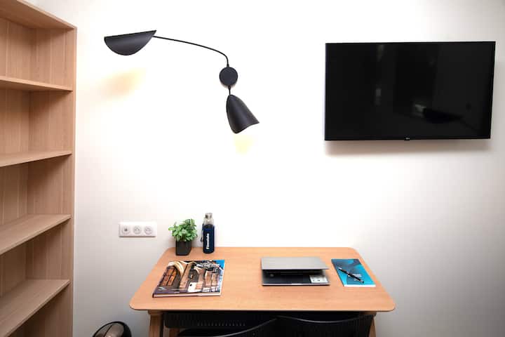 Studio Avec Balcon, Home Cinéma,rooftop, Fitness - Vanves