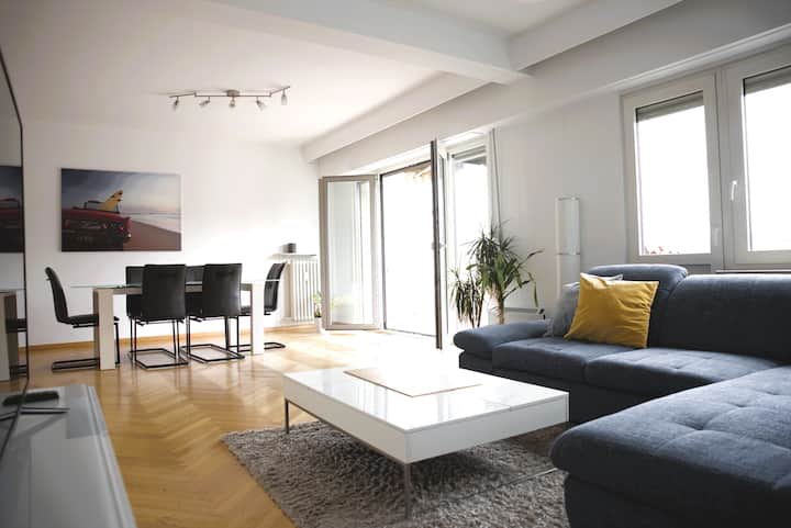 Charming Penthouse In The City Center - Luxembourg