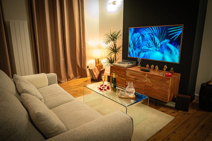 Superbe Appartement Avec Sauna Et Baignoire Balnéo - Val-de-Reuil