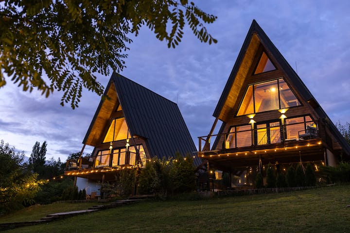 Arta Chalet - A Frame Chalet In Dealu Mare - Comuna Ceptura