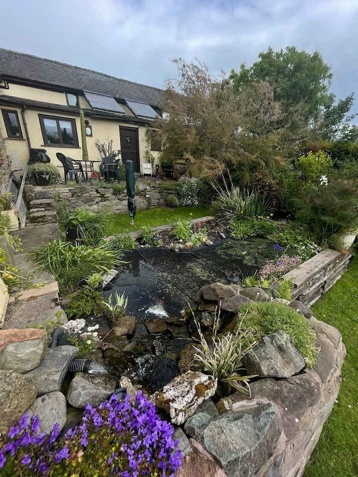 Curlew Cottage, - Hay-on-Wye
