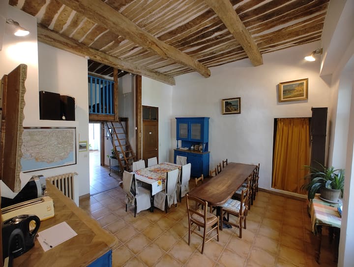 Gîte à La Ferme Pour Groupe De 6 A 10 Personnes - Var