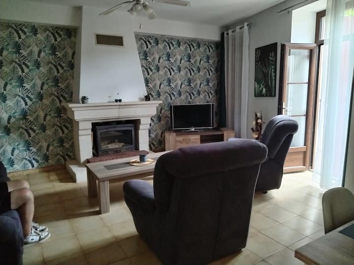 Appart-chambres       "Les Terrasses" - Vallon-Pont-d'Arc