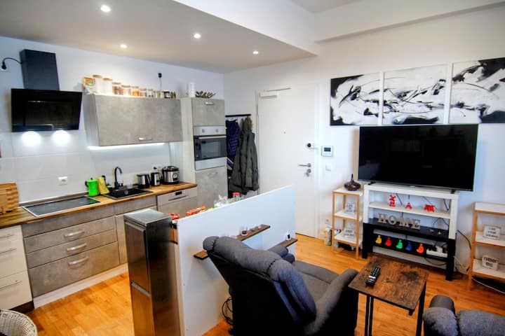 Modernes Und Ruhiges Apartment Mit Park Nahe Mitte - Berlim