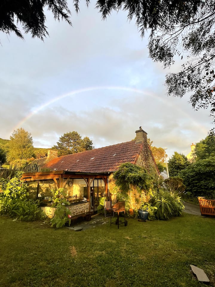 Longére Rustique  Avec Jardin Et Vue Mer - Siouville-Hague