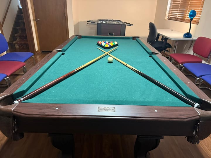 Beautiful Single Family,low Cleaning Fee. Free Prk - Wheaton, IL