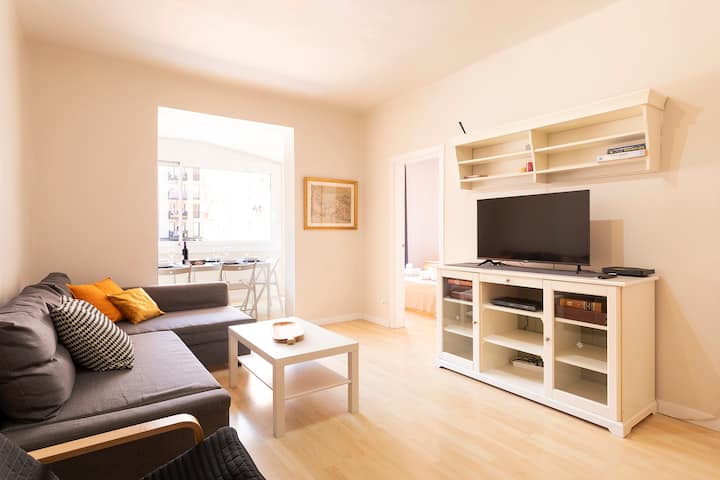 Ii Sagrada Familia Family Flat Ii (Parking Free) - Barcelona