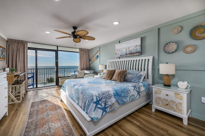 Beautiful Oceanfront Escape — Exceptionally Clean - South Carolina