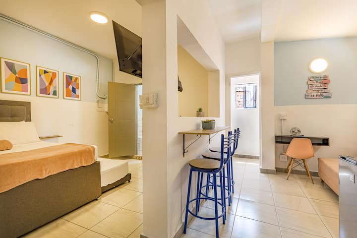 Cómodo Y Central Loft En El Corazón De Laureles - Colombie