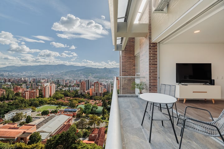 Amazing Ph View 26th Floor, 2 Br With A/c. Pool - Medellín, Colombia